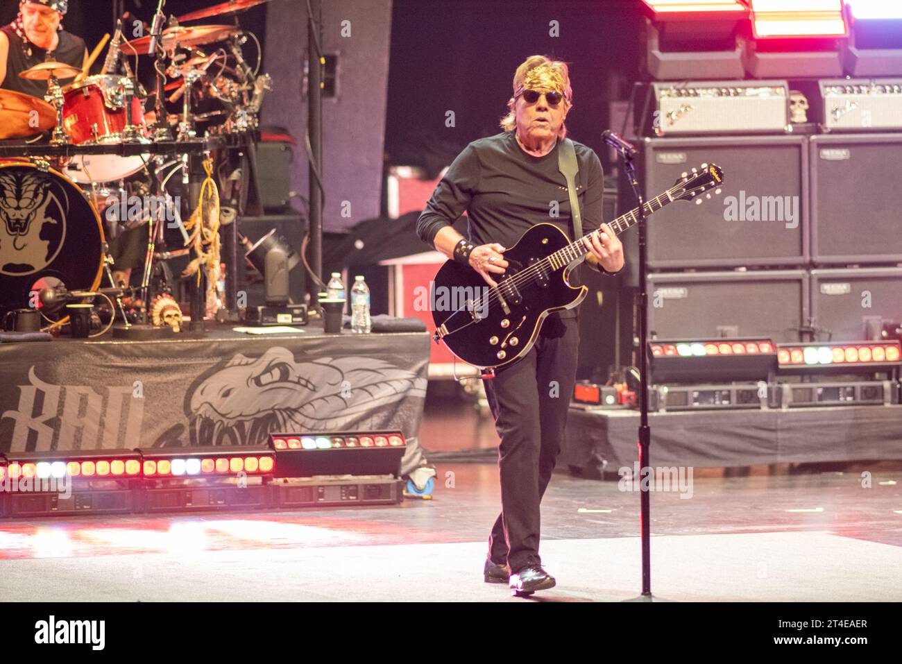 George thorogood and the destroyers hi-res stock photography and images ...