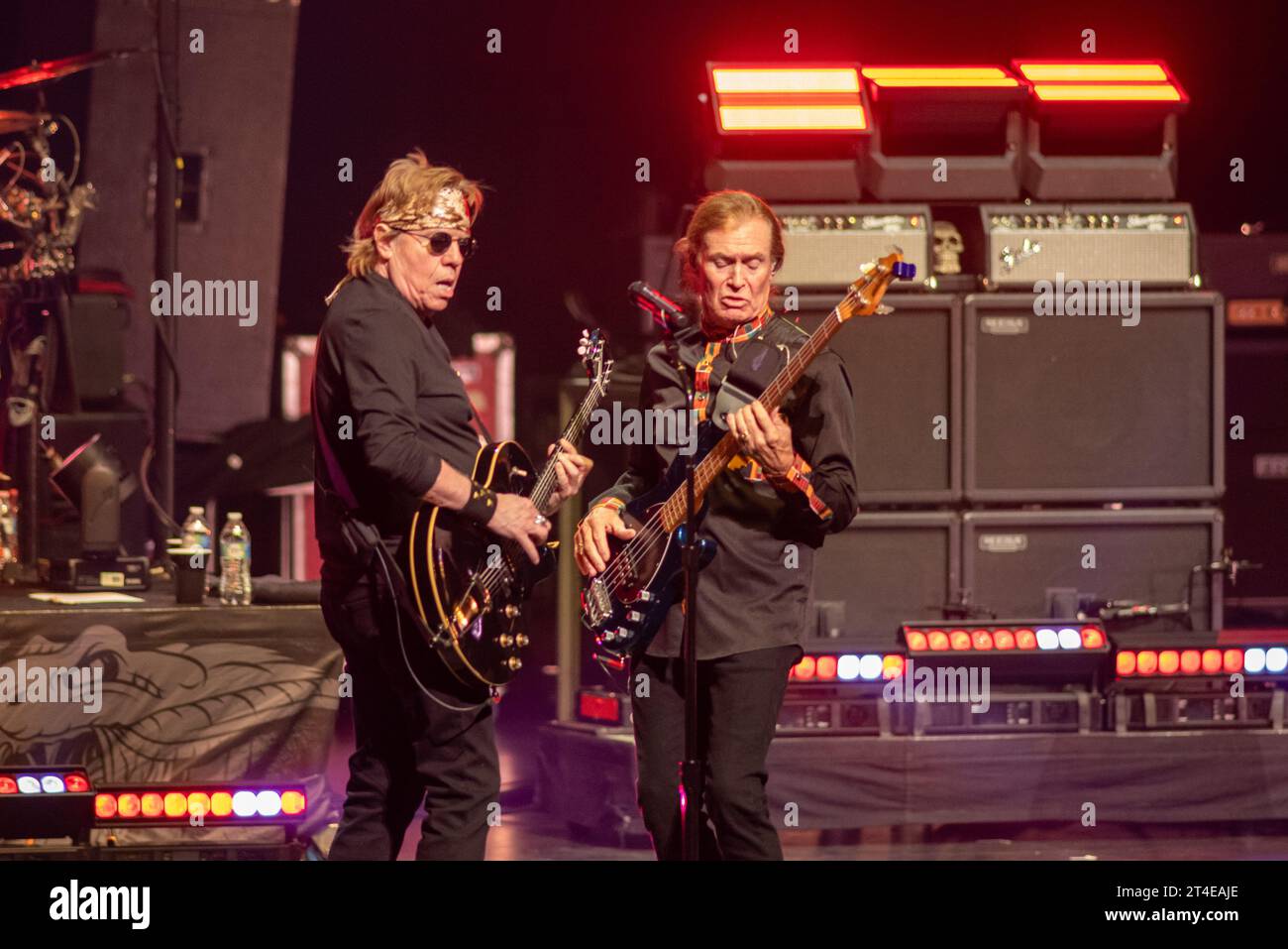 George thorogood and the destroyers hi-res stock photography and images ...