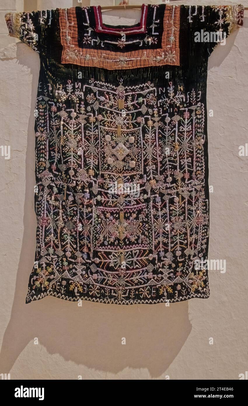 Seiyun Palace was the royal residence of the sultan of Kathiri, located ...