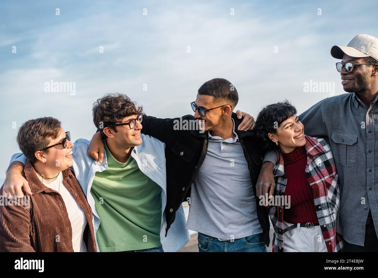 Genuine camaraderie hi-res stock photography and images - Alamy