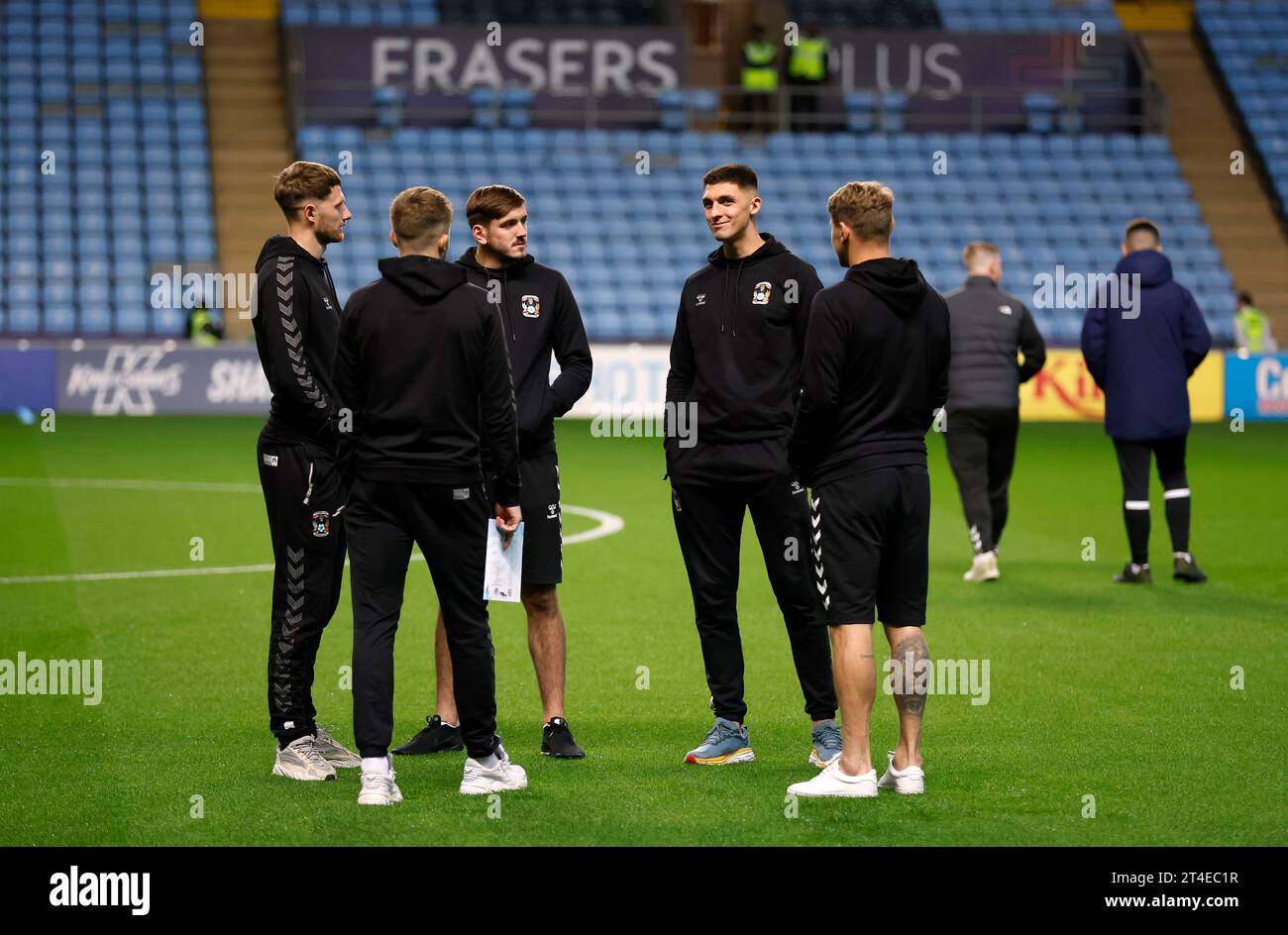 Coventry City players inspect the pitch ahead of the Sky Bet ...