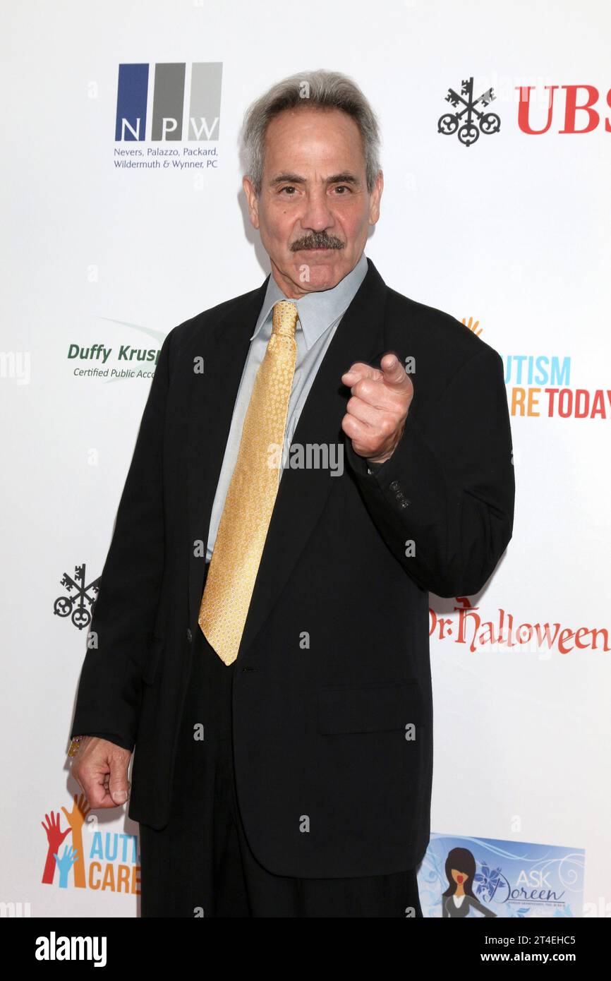 LOS ANGELES - OCT 28: Larry Thomas at the 2nd Annual All Ghouls Gala at ...