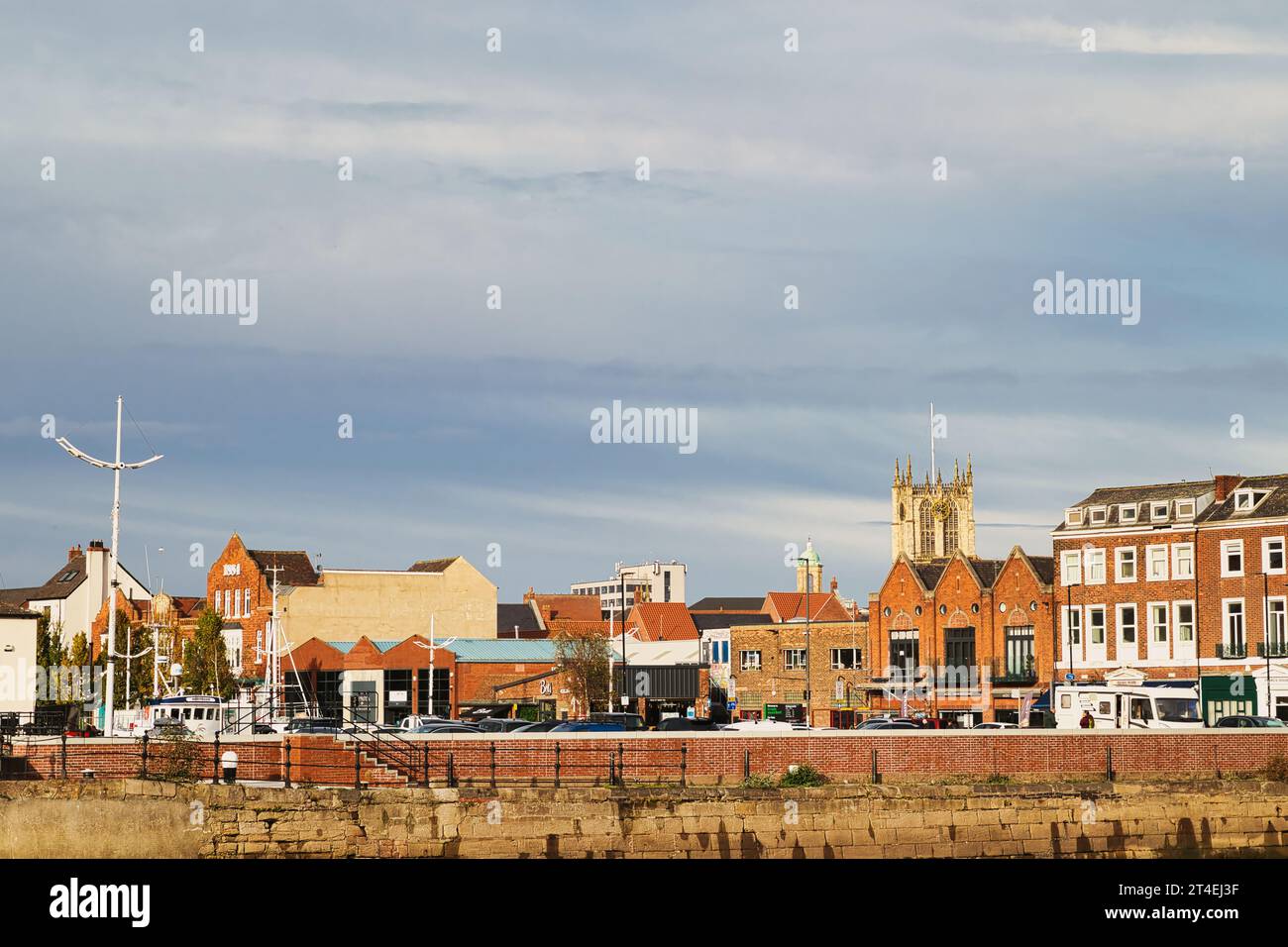 Modern architecture hull hi-res stock photography and images - Alamy
