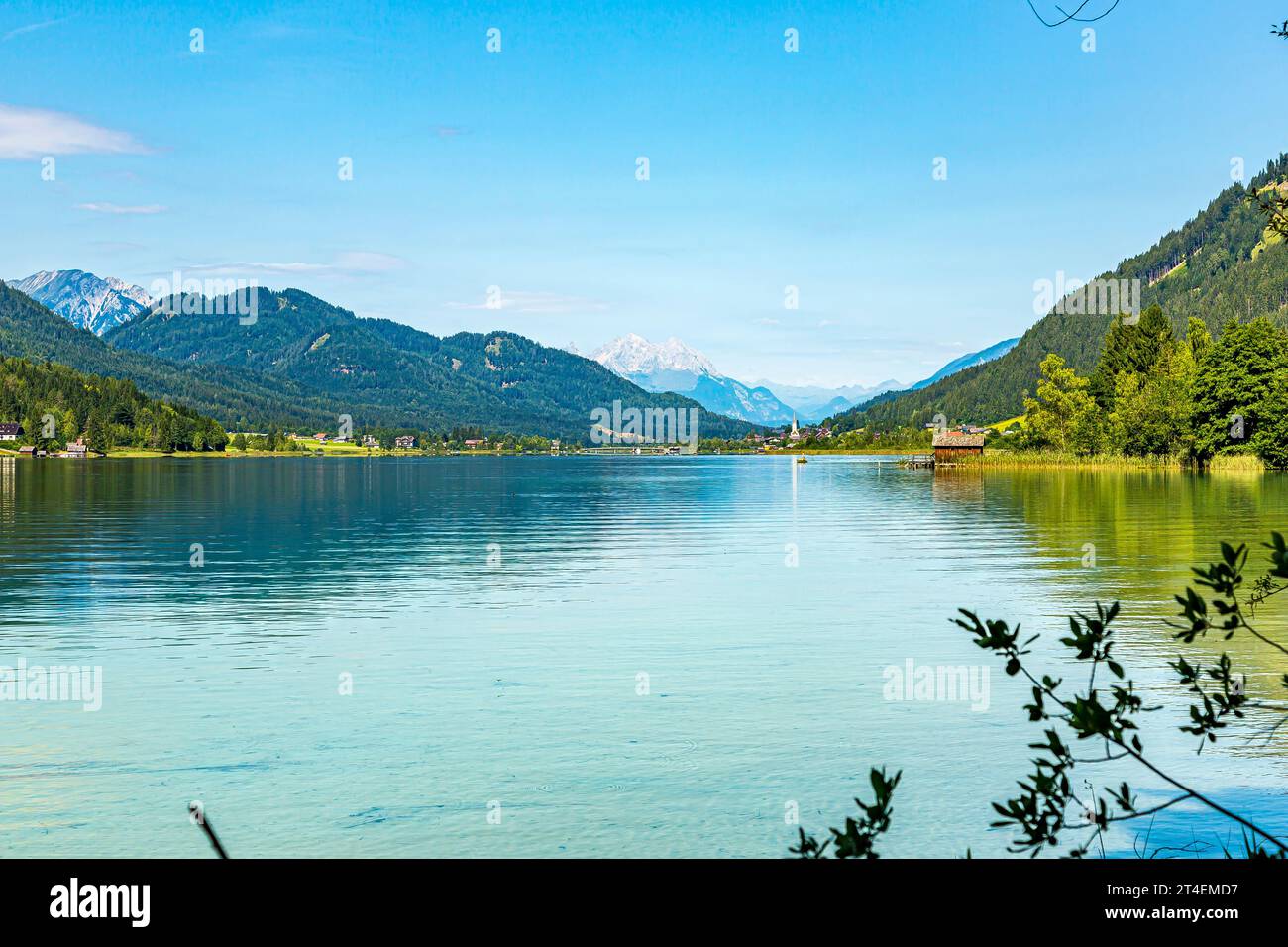Picture of pretty Weissensee lake in Austria Stock Photo - Alamy