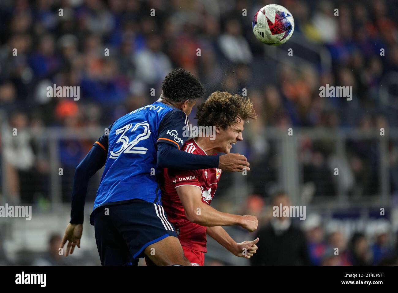 FC Cincinnati defender Ian Murphy (32) and New York Red Bulls ...