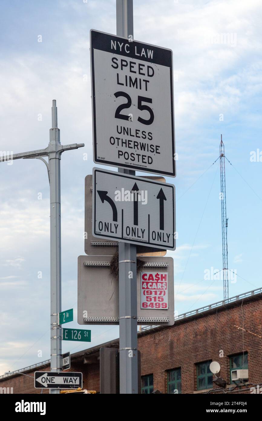 Speed limit sign, 2nd Ave & E 125th St, New York, United States of ...