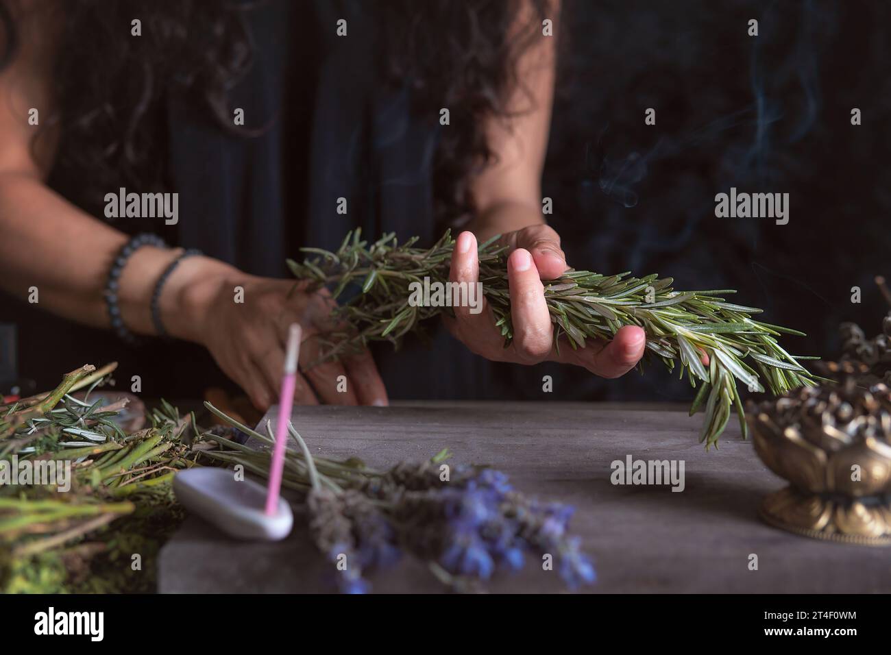 Wicca ritual hi-res stock photography and images - Alamy