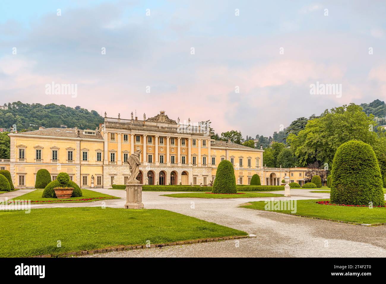 Villa Olmo, a neoclassical villa in Como, Lomabardy, Italy Stock Photo ...