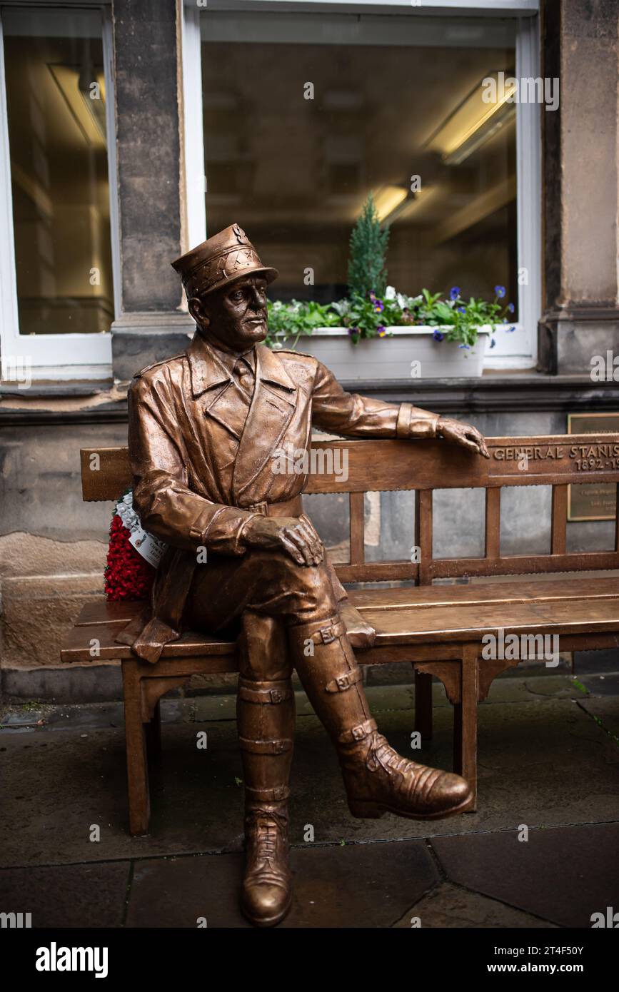 Stanislaw maczek statue hi-res stock photography and images - Alamy