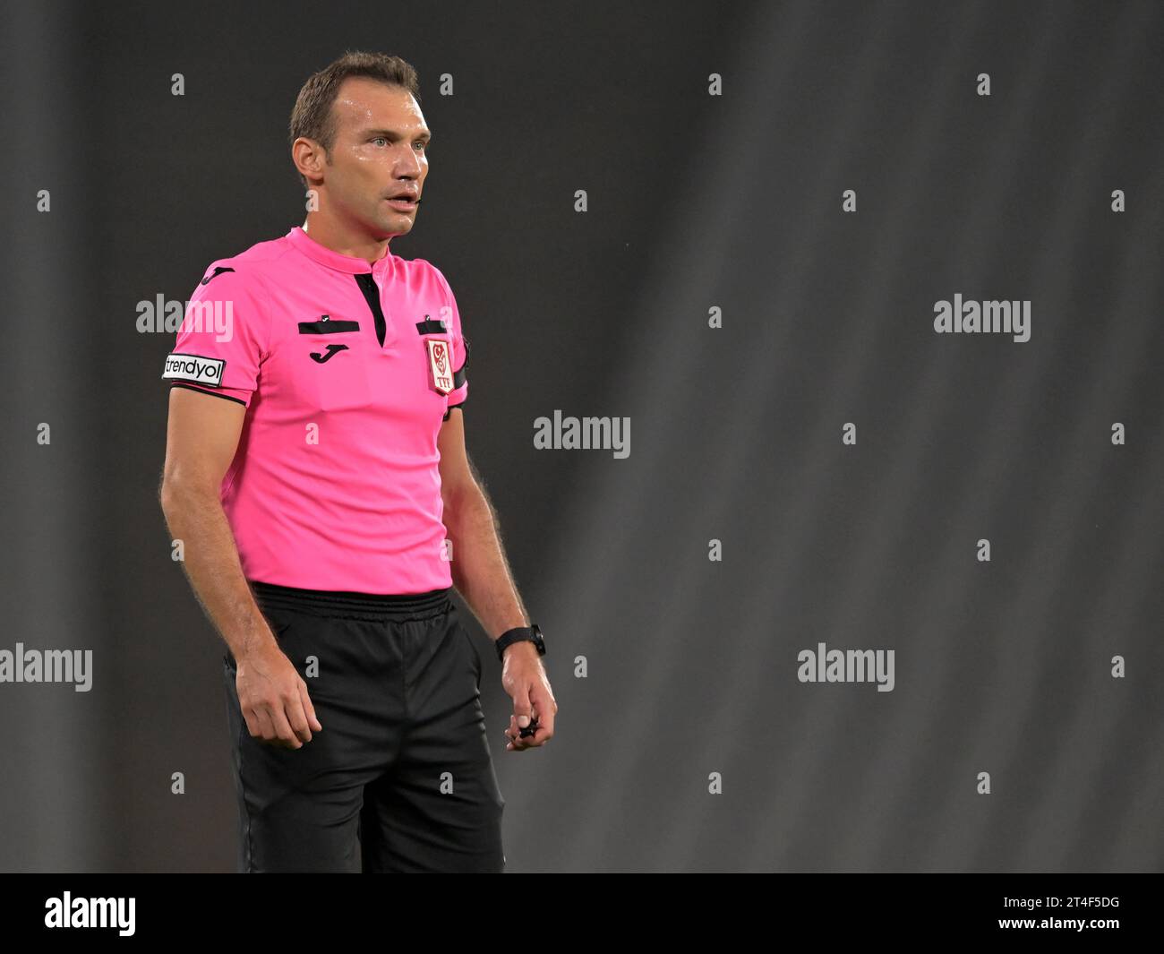 ISTANBUL - Referee Bahattin Simsek during the Turkish Super Lig match ...