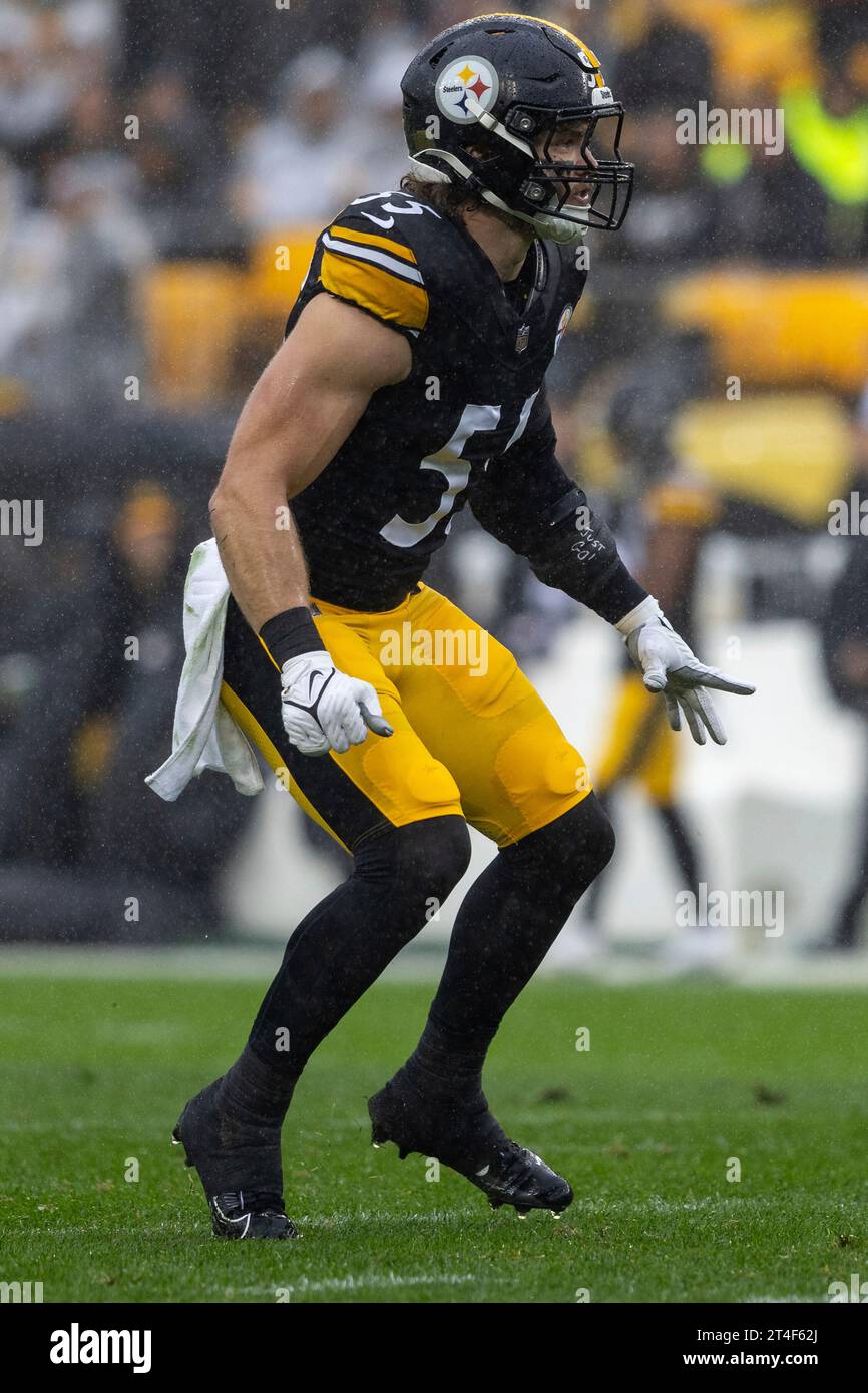 Pittsburgh Steelers linebacker Cole Holcomb (55) defends during an NFL ...
