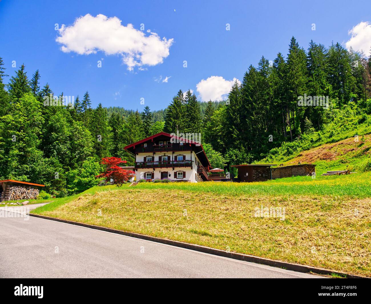 Garden old german farmhouse hi-res stock photography and images - Alamy