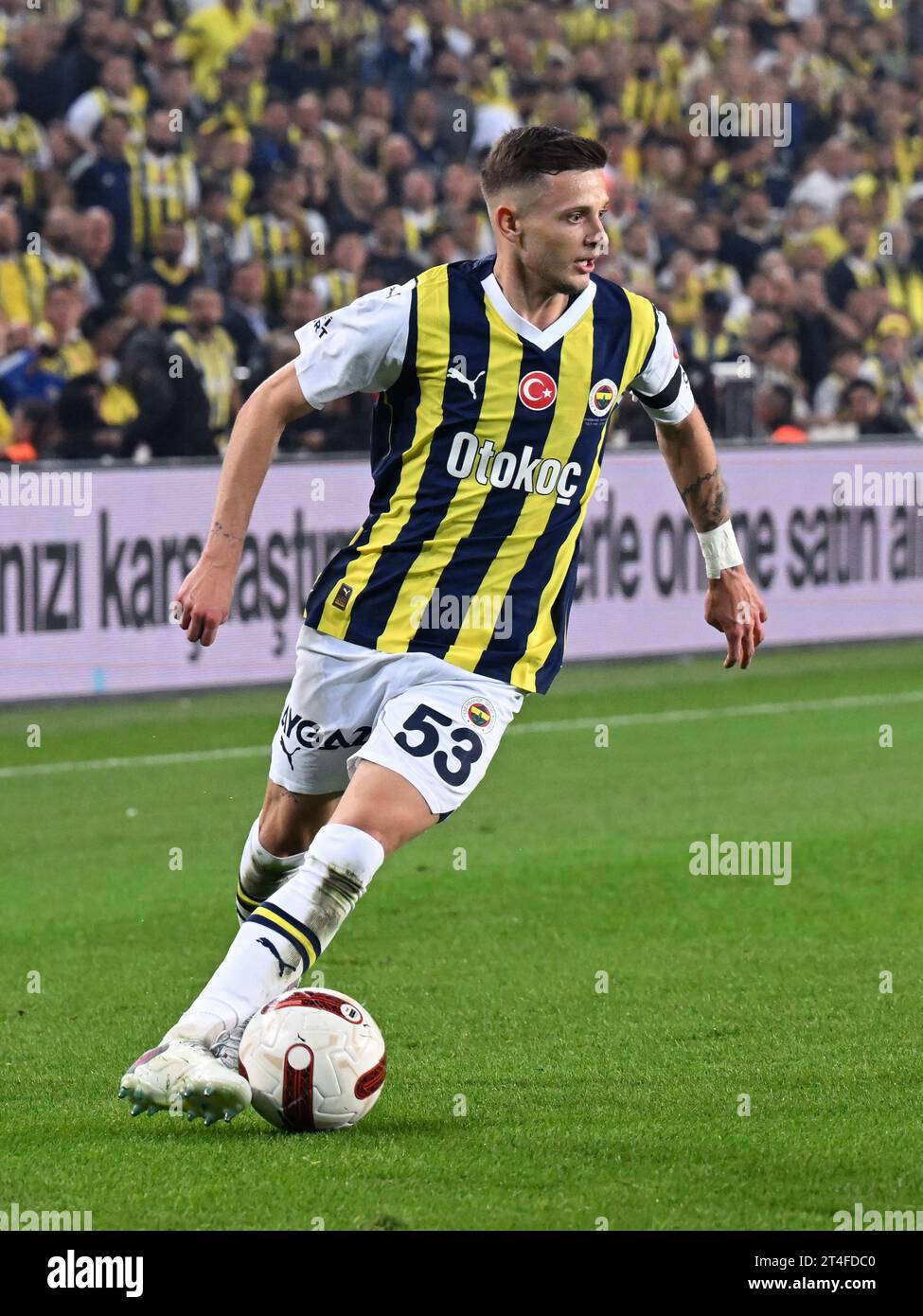 ISTANBUL - Sebastian Szymanski of Fenerbahce SK during the Turkish Super Lig match between ...