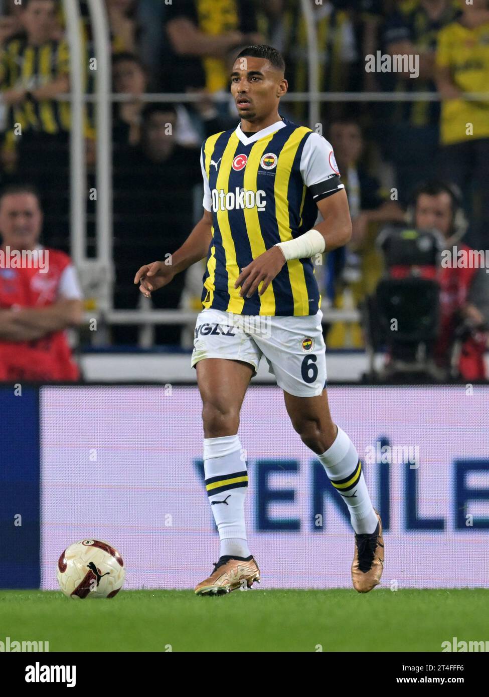 ISTANBUL - Alexander Djiku of Fenerbahce SK during the Turkish Super ...