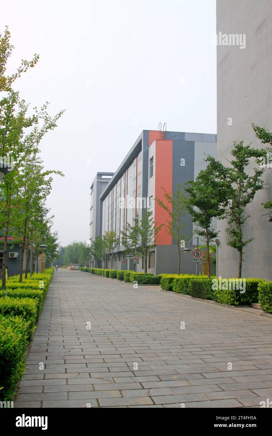 School building scenery Stock Photo - Alamy