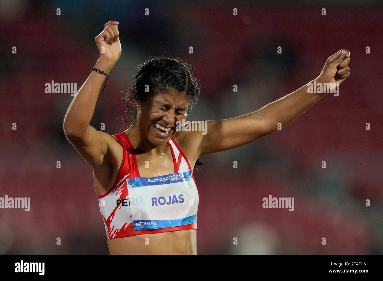 Peru's Luz Mery Rojas celebrates winning the gold medal in the women's ...