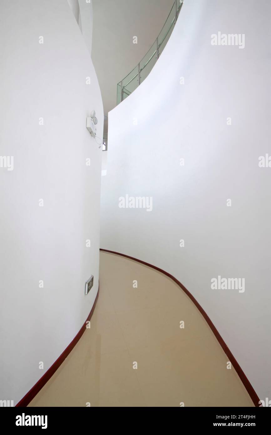 Narrow channel inside room hi-res stock photography and images - Alamy