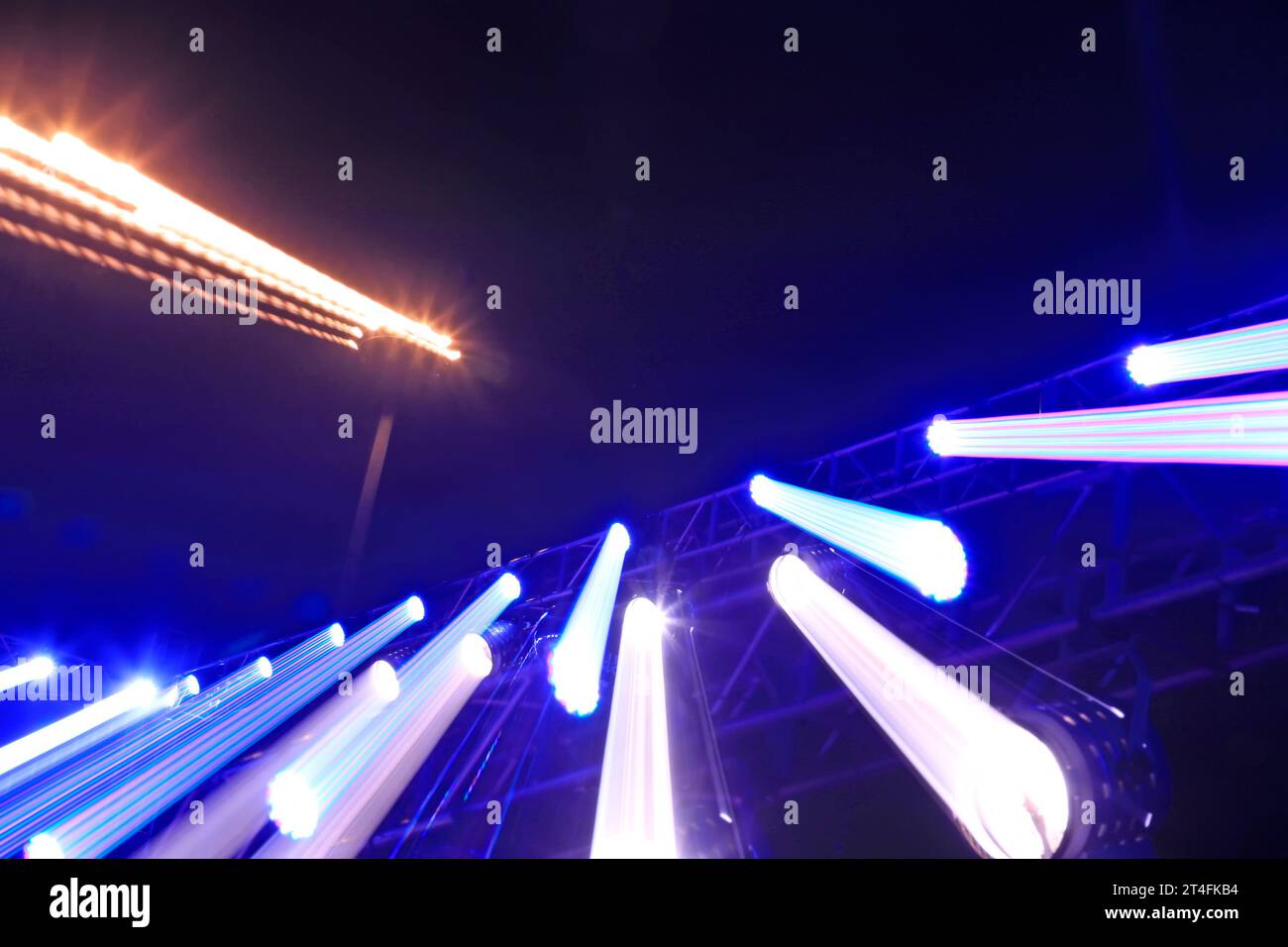 stage lighting effect in the dark Stock Photo - Alamy