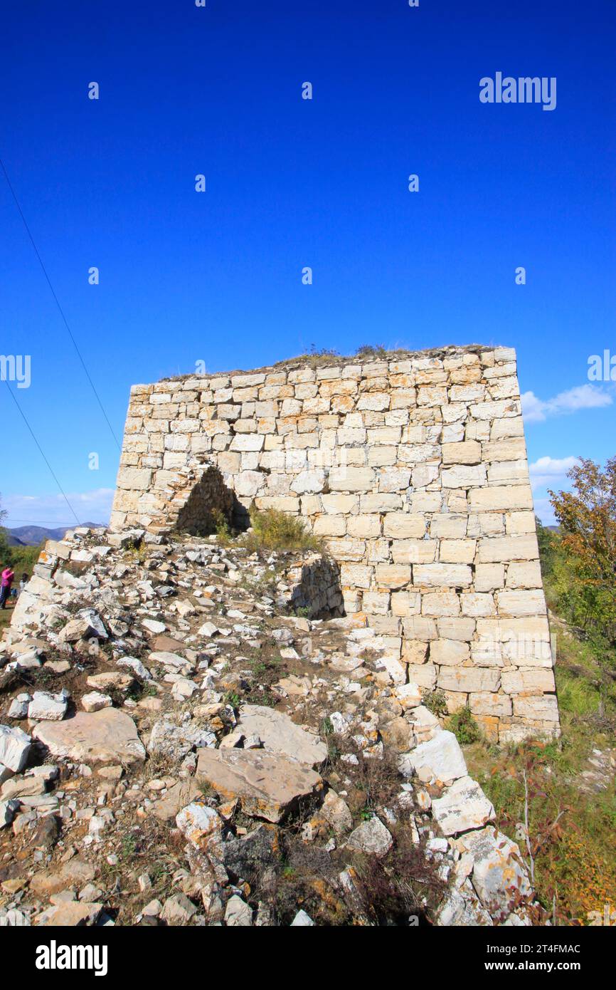 Great Wall in the wild, Beijing, China Stock Photo - Alamy