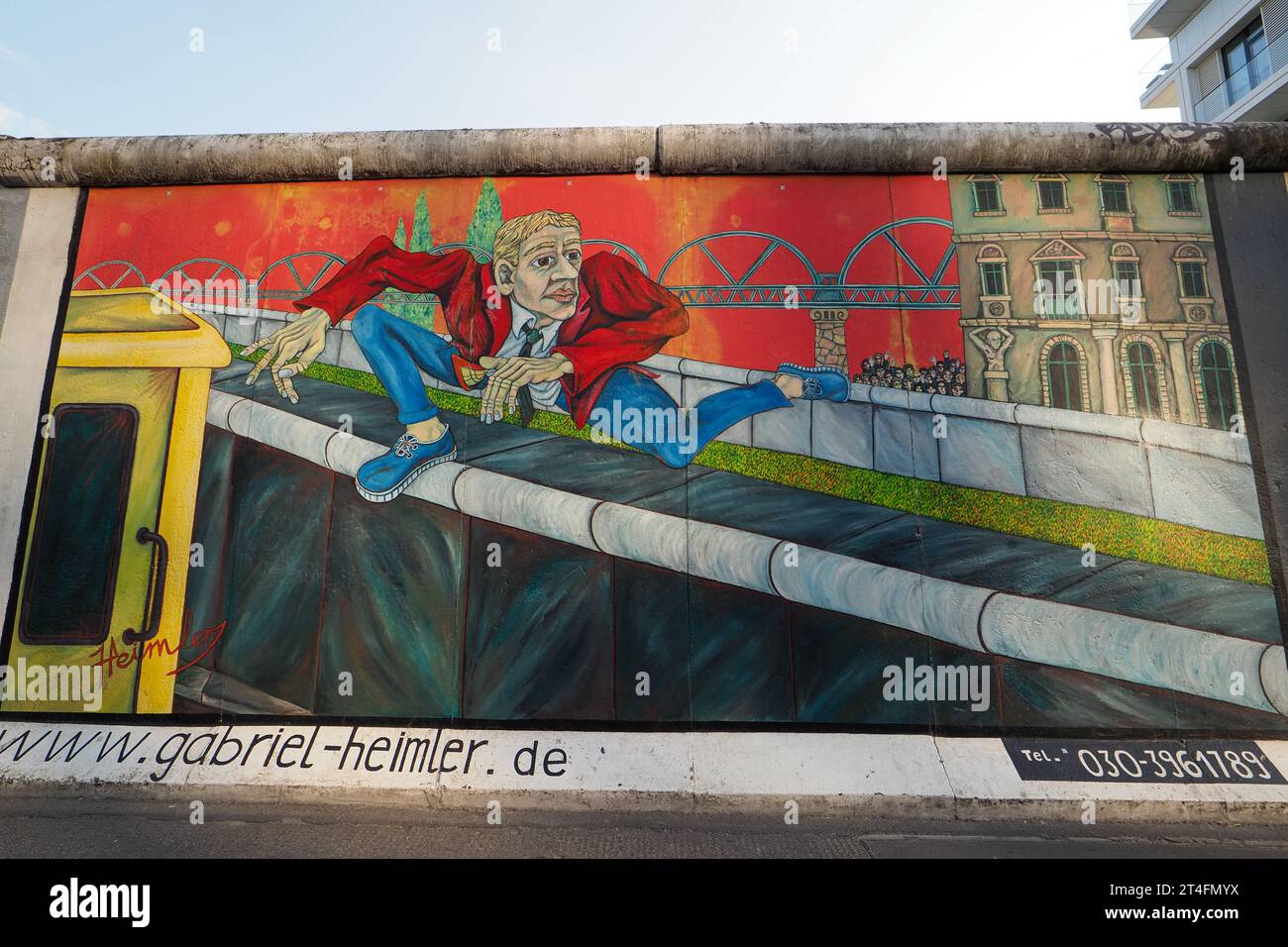 Berlin, Germany. 4th July 2023. Mauerspringer by Gabriel Heimler: Mural ...