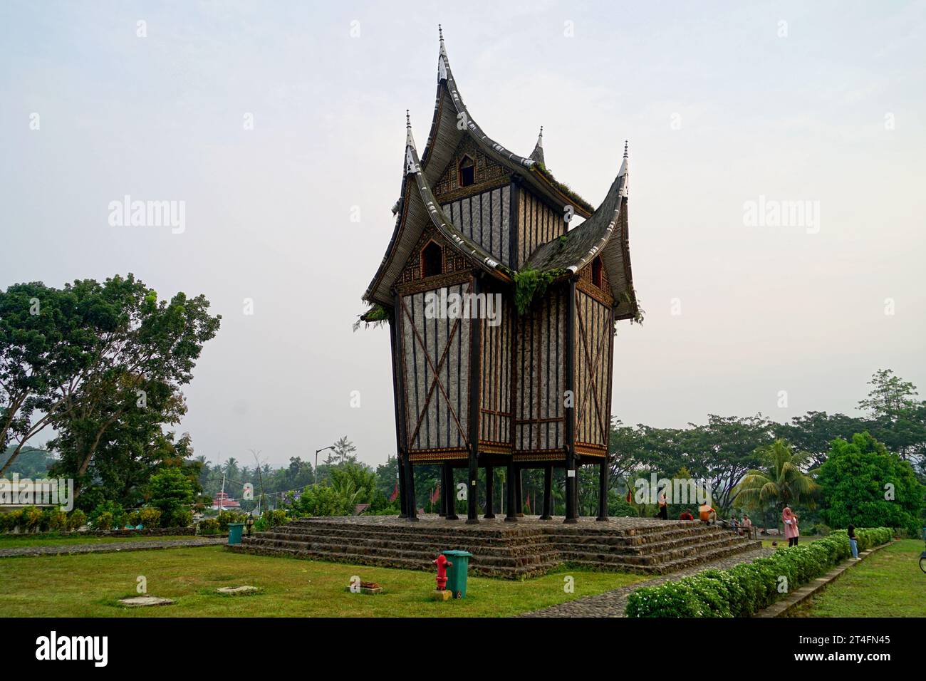 Istana pagaruyung hi-res stock photography and images - Alamy