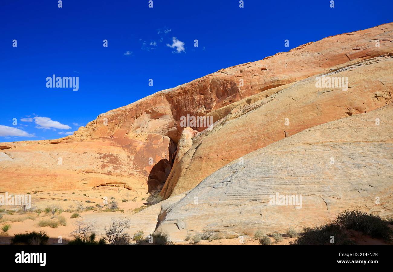 Yellow rock - Valley of Fire State Park, Nevada Stock Photo - Alamy