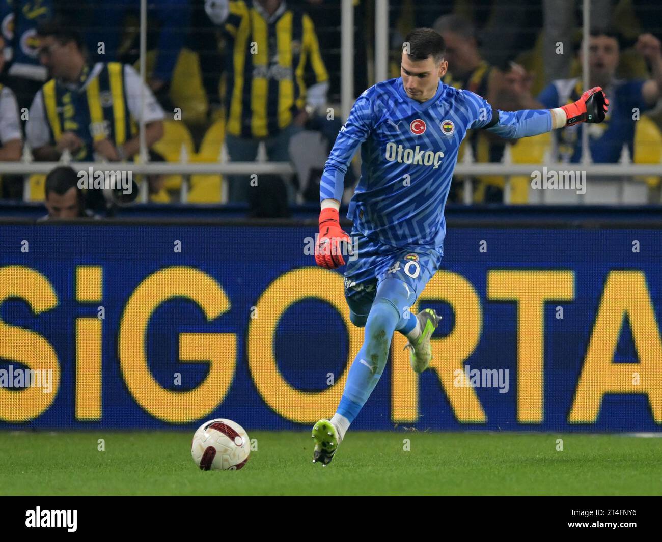 ISTANBUL - Fenerbahce SK goalkeeper Dominik Livakovic during the ...