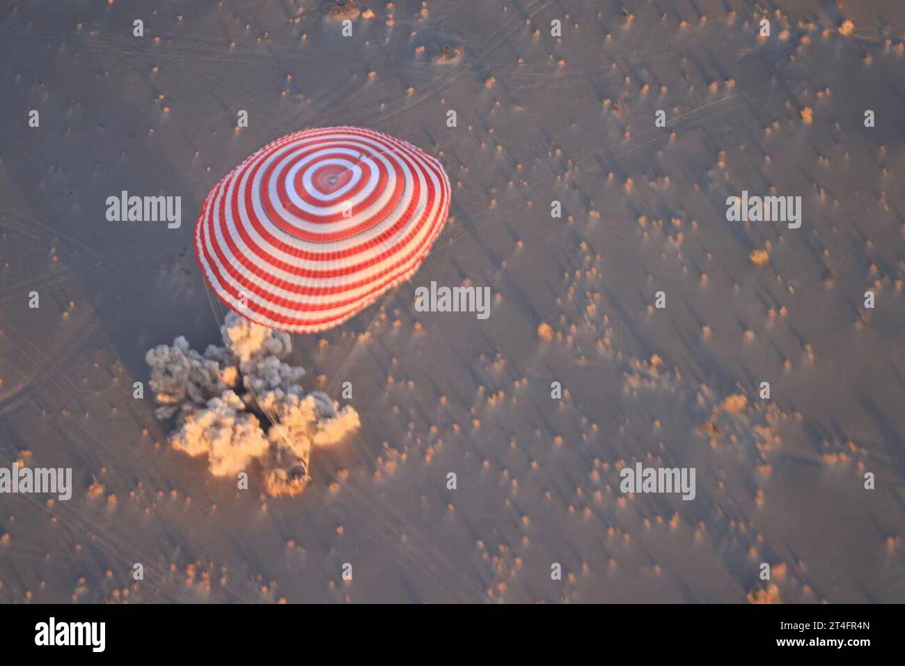 Dongfeng Landing Site. 31st Oct, 2023. The return capsule of the ...