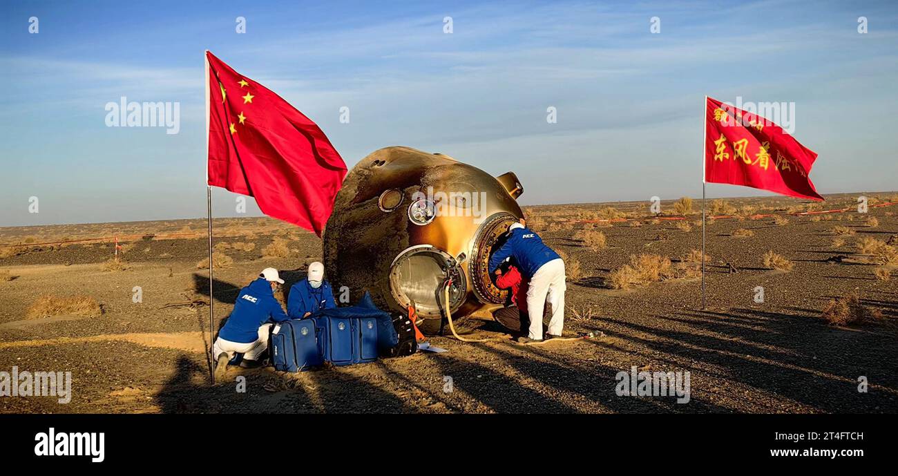 Dongfeng Landing Site. 31st Oct, 2023. The return capsule of the ...