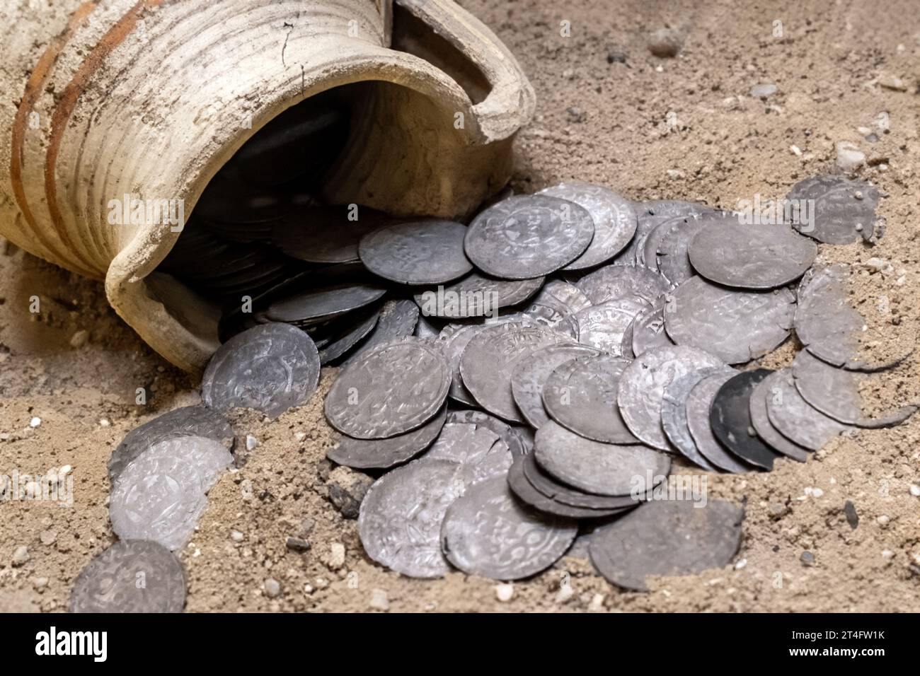 Real soil hi-res stock photography and images - Alamy