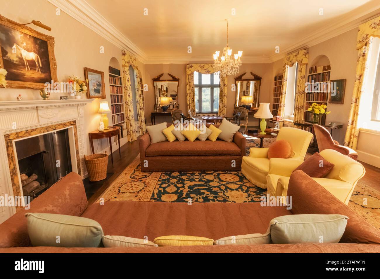 Chartwell house interior hi-res stock photography and images - Alamy
