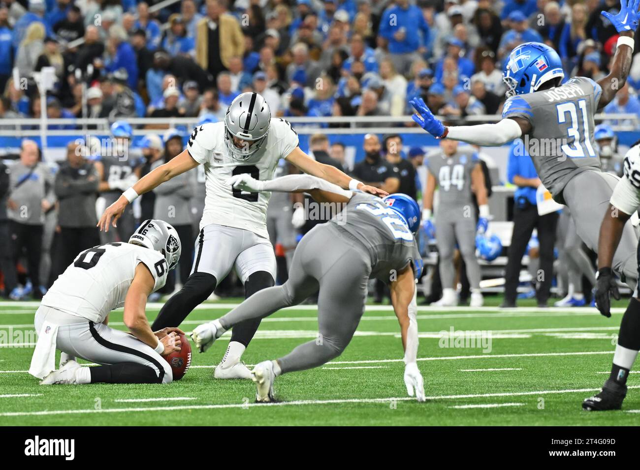 DETROIT, MI - OCTOBER 30: Detroit Lions CB (30) Khalil Dorsey and ...
