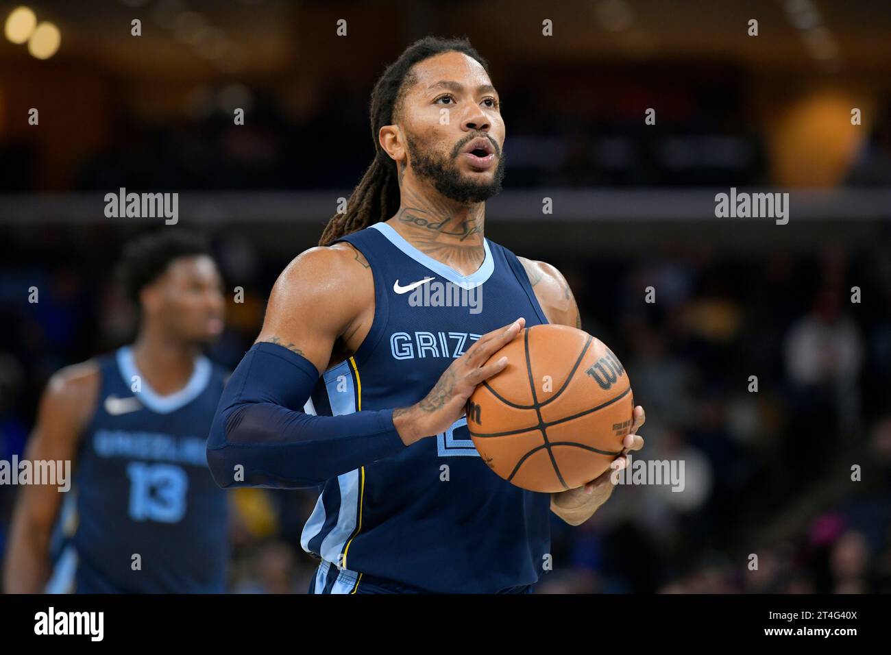 Memphis Grizzlies guard Derrick Rose (23) plays in the first half of an ...