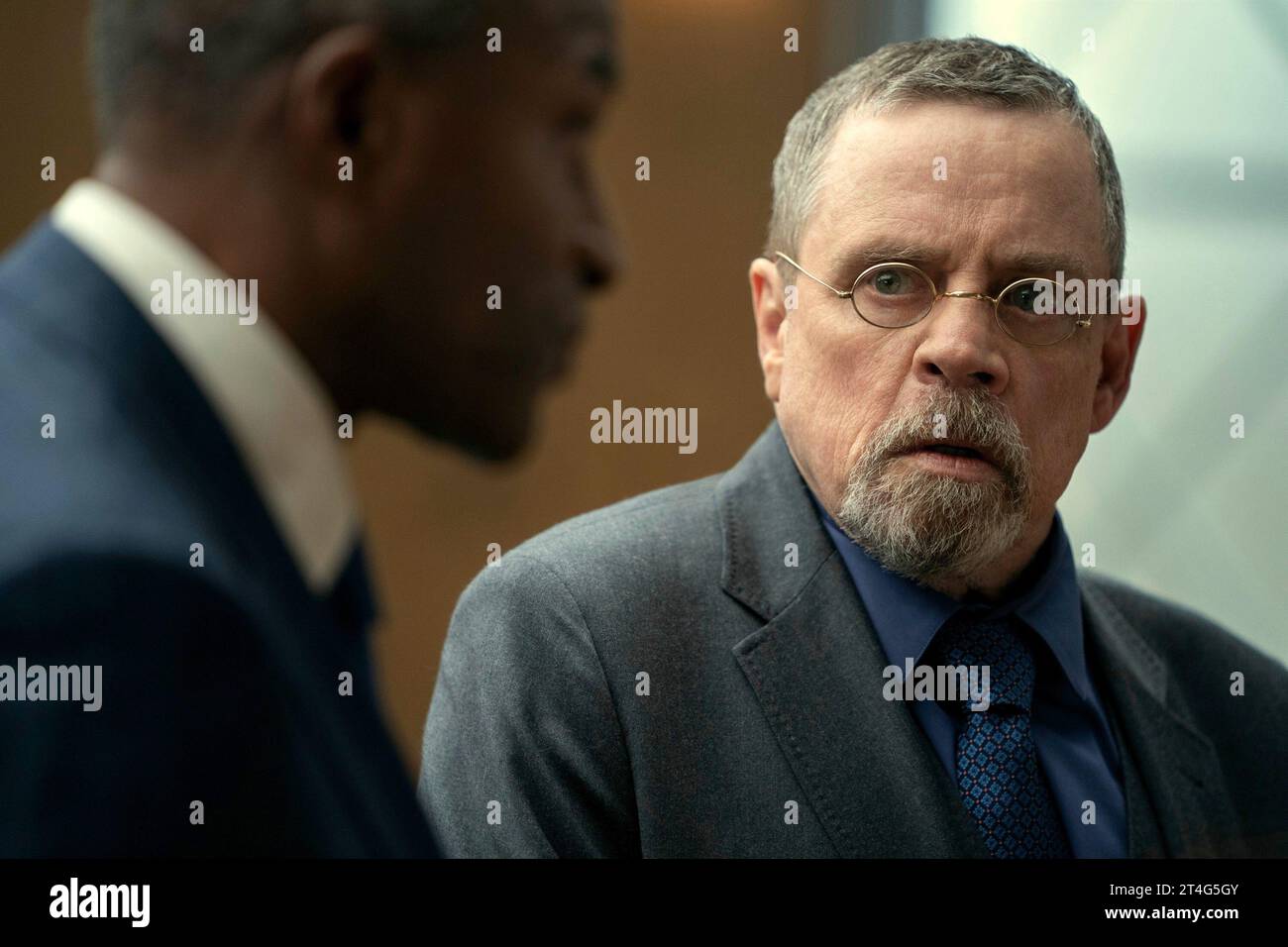 THE FALL OF THE HOUSE OF USHER, from left: Carl Lumbly, Mark Hamill, 'A ...