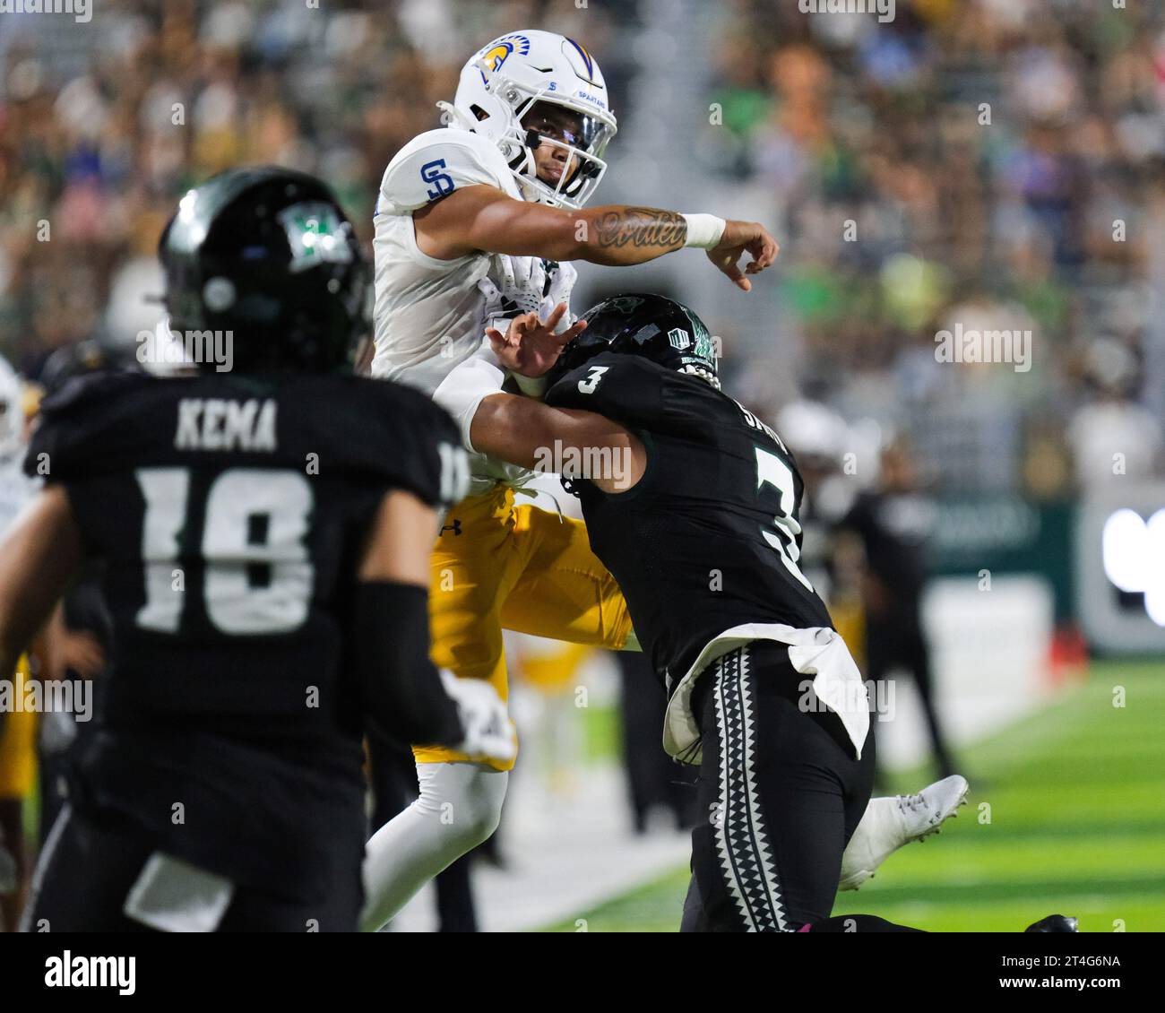 October 28, 2023: San Jose State Spartans quarterback Chevan Cordeiro ...