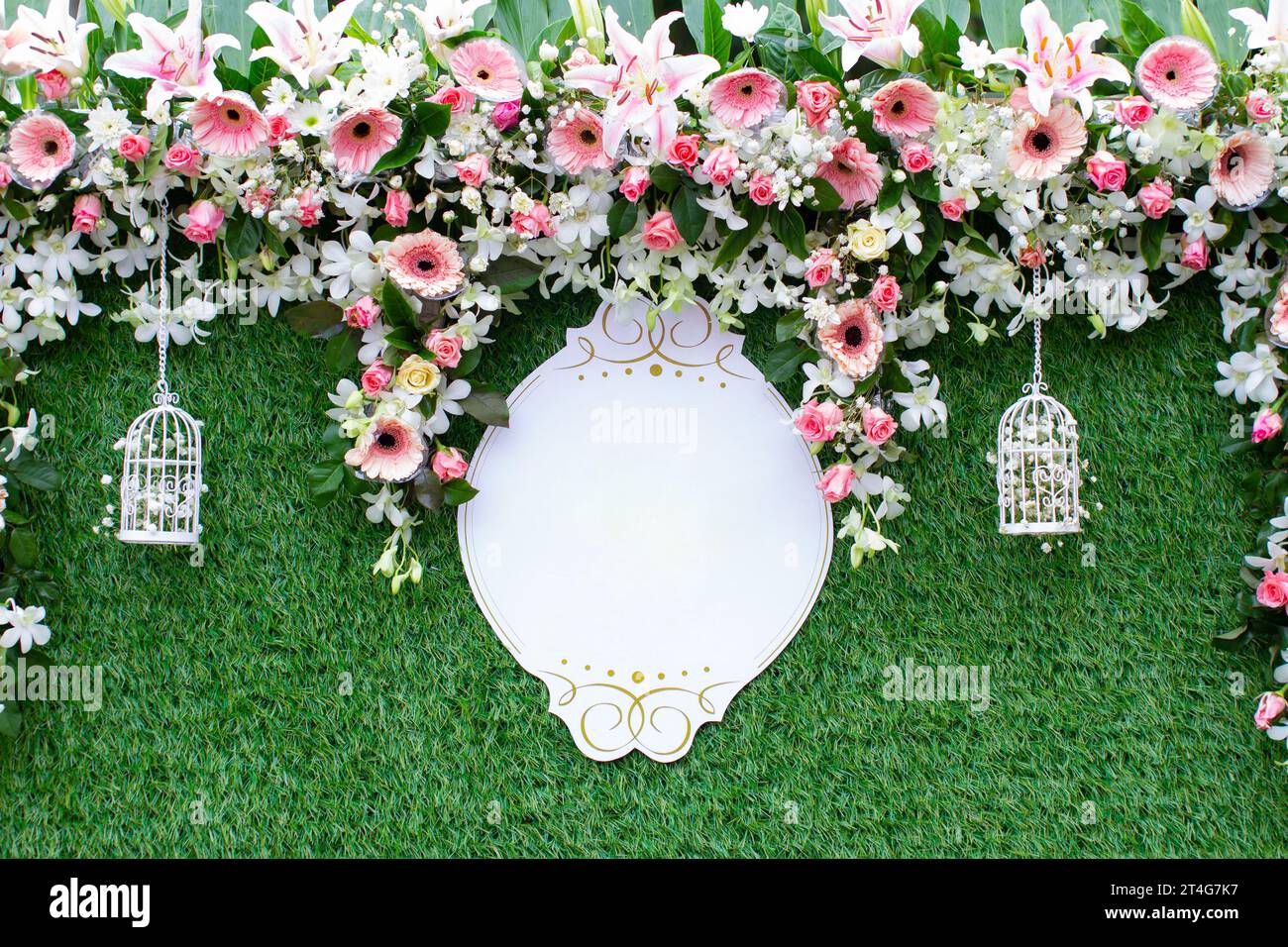 Wedding backdrop flowers in white, green, pink tones decorated with ...