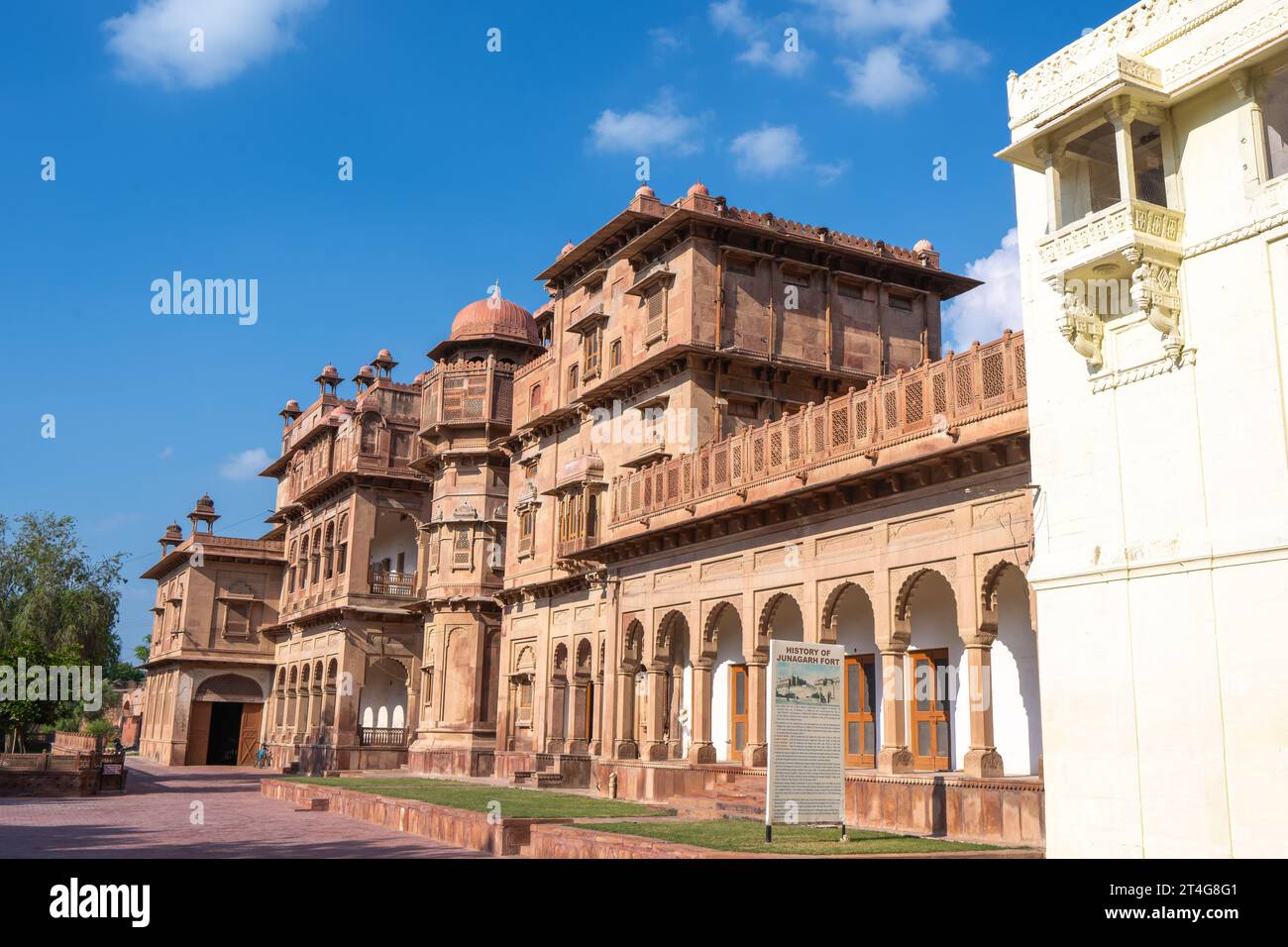 Blue sky and white clouds, exterior view of the castle. Junagarh Fort ...