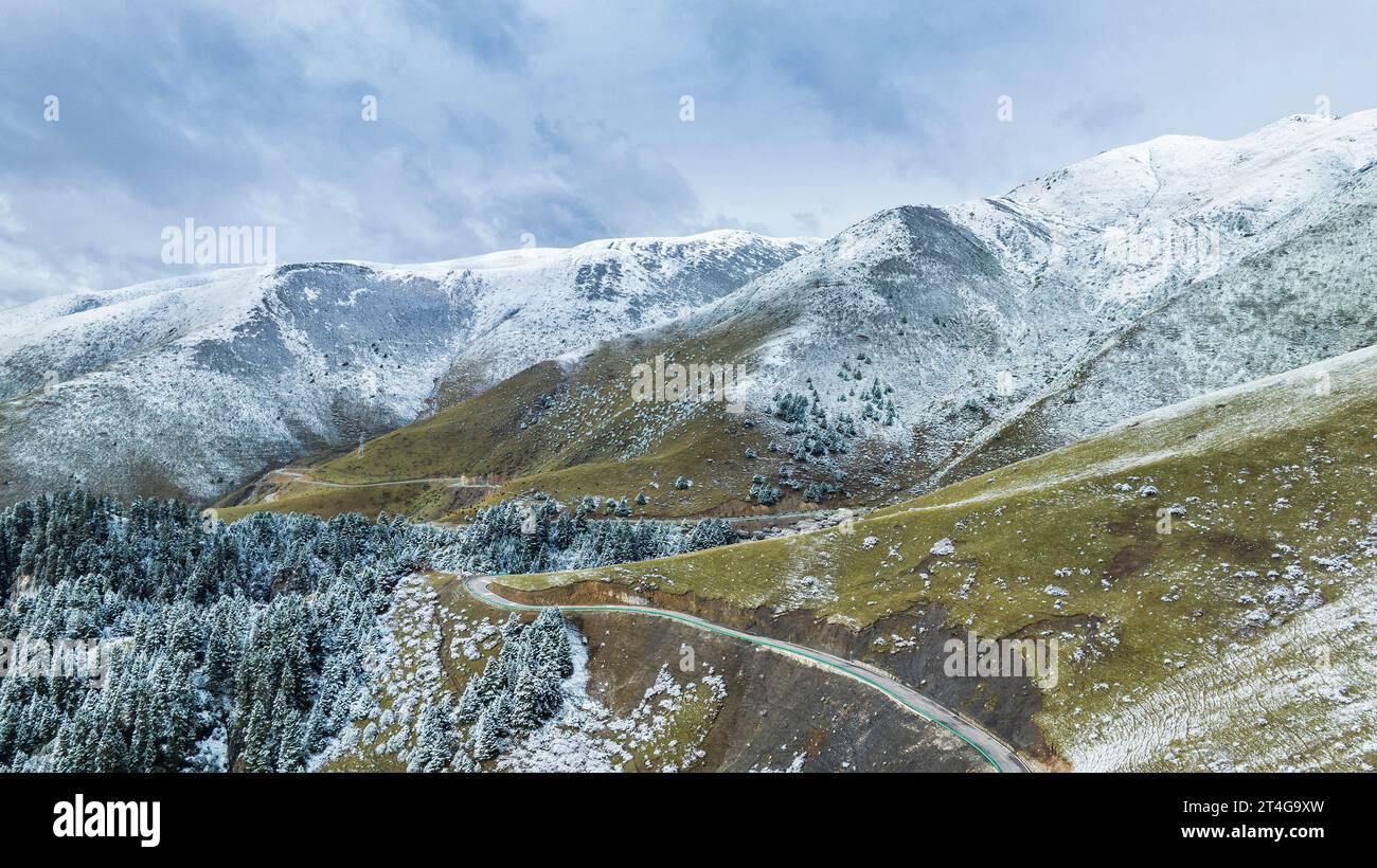 GANZI, CHINA - OCTOBER 13, 2023 - An aerial view shows a winding ...