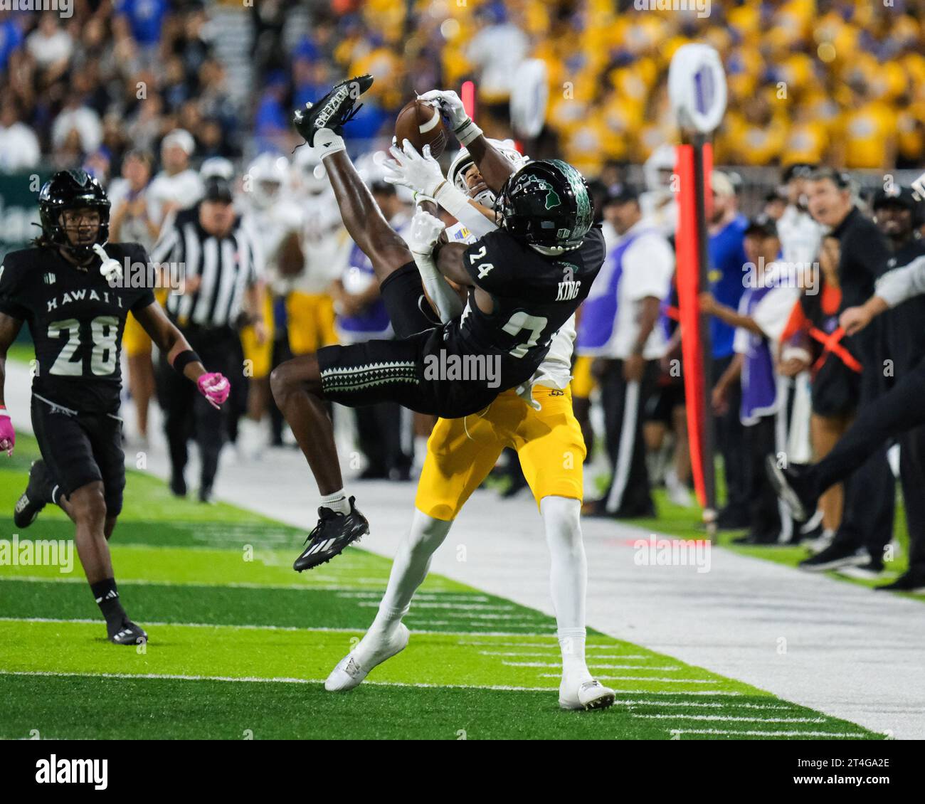 Honolulu, USA. 30th Oct, 2023. October 28, 2023: Hawaii Rainbow ...