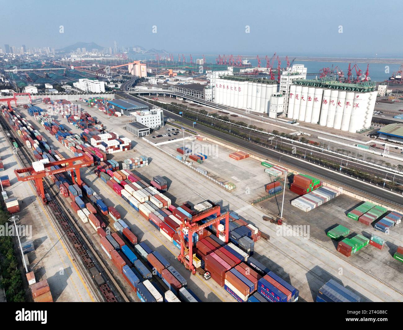 LIANYUNGANG, CHINA - OCTOBER 31, 2023 - Large machinery loads ...