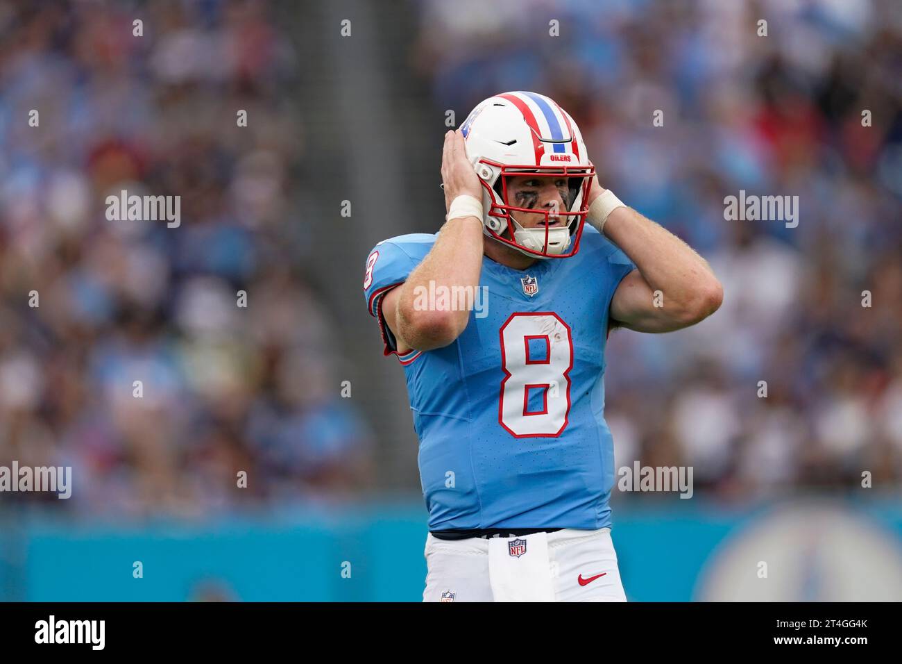 Tennessee Titans quarterback Will Levis (8) plays against the Atlanta ...