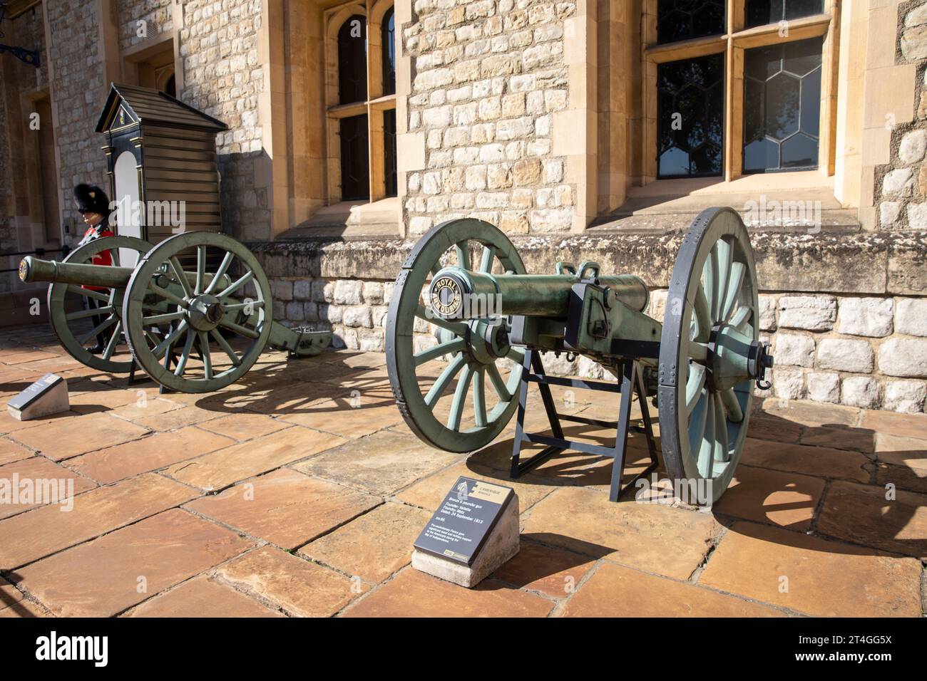 Tower of London, Armaments cannons from the Battle of Waterloo ...