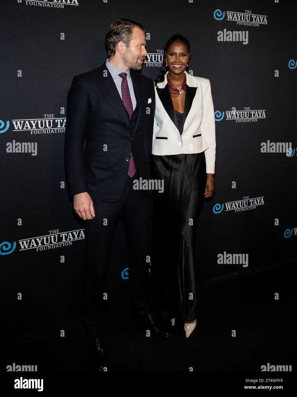 New York, USA. 24th Oct, 2023. Oliver Dachsel and Ubah Hassan arrive on ...