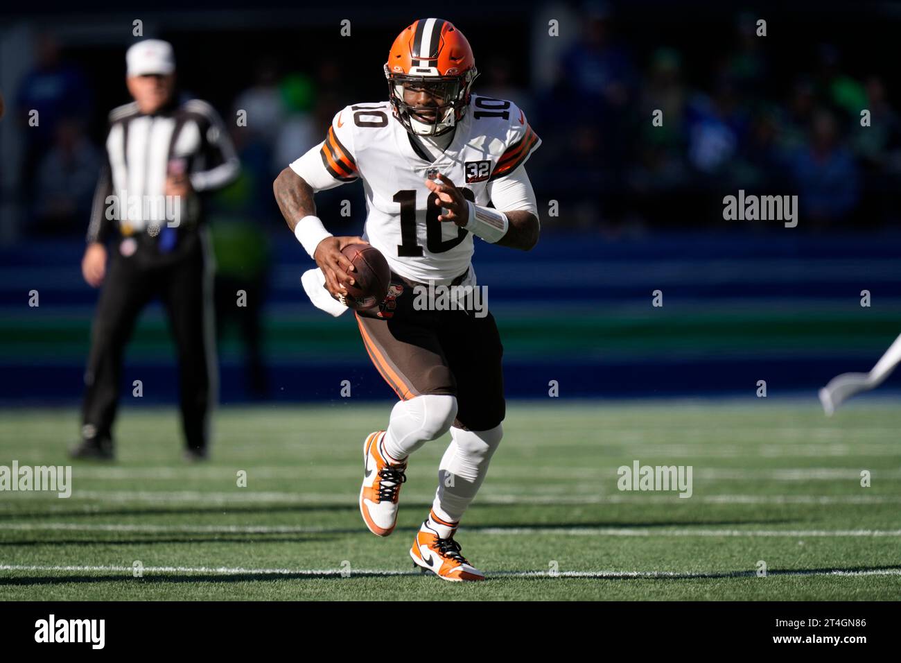 Cleveland Browns quarterback PJ Walker (10) runs with the ball during ...
