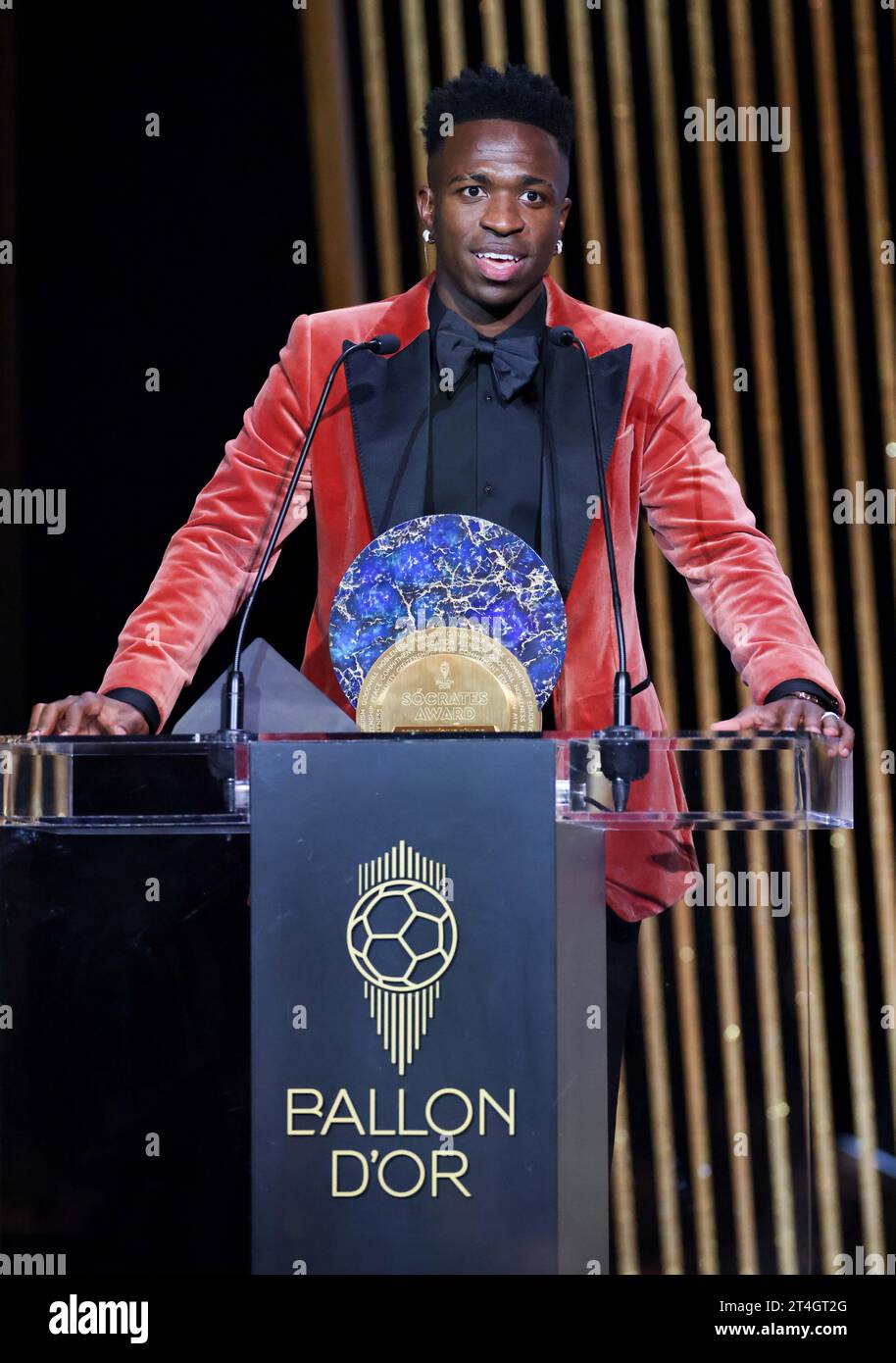 Vinicius junior trophy hi-res stock photography and images - Alamy