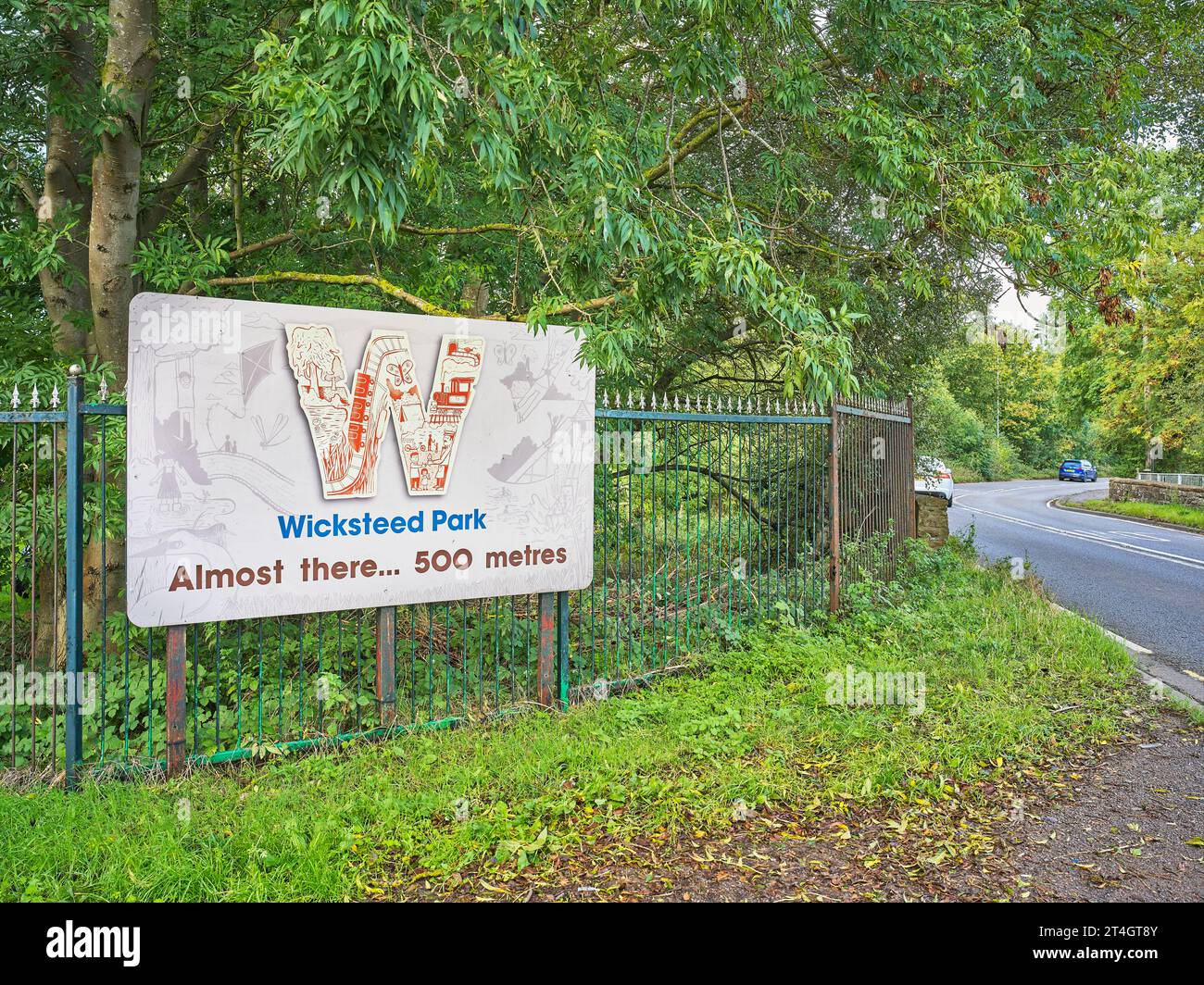 Entrance to Wickstead Park children's adventure and play park ...