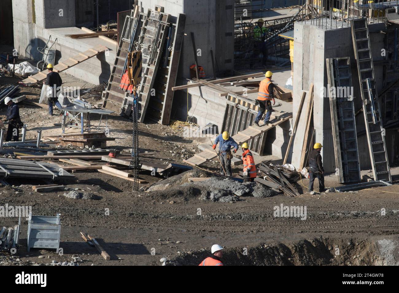 construction worker at a building site, employee in construction ...