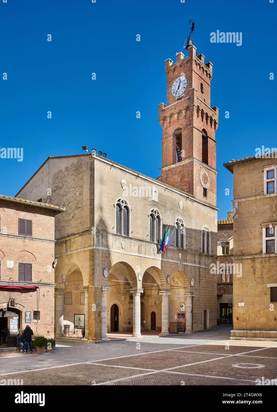Pozzo piazza pio ii hi-res stock photography and images - Alamy