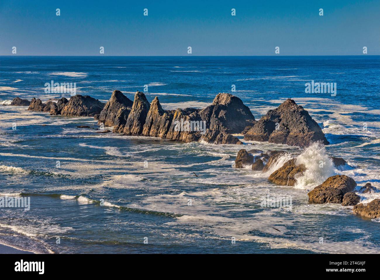Sea stacks at Seal Rock State Park, Oregon Islands National Wildlife ...