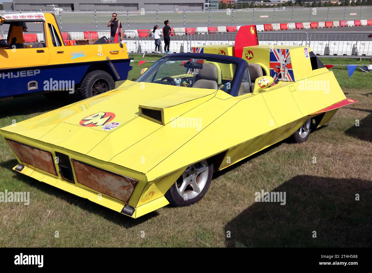 A Hand built Danger Mouse Mk 3 Car, based on a 1999 Mazda MX-5 Stock ...